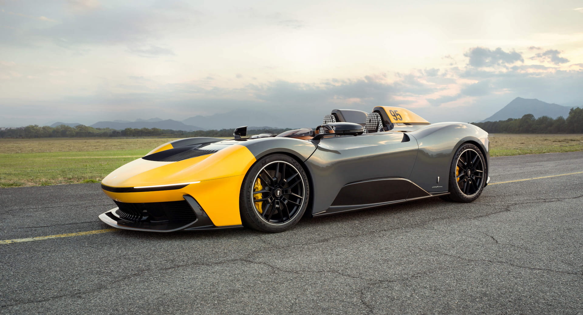 Automobili Pininfarina | B95: The epitome of a classic race car meets ...