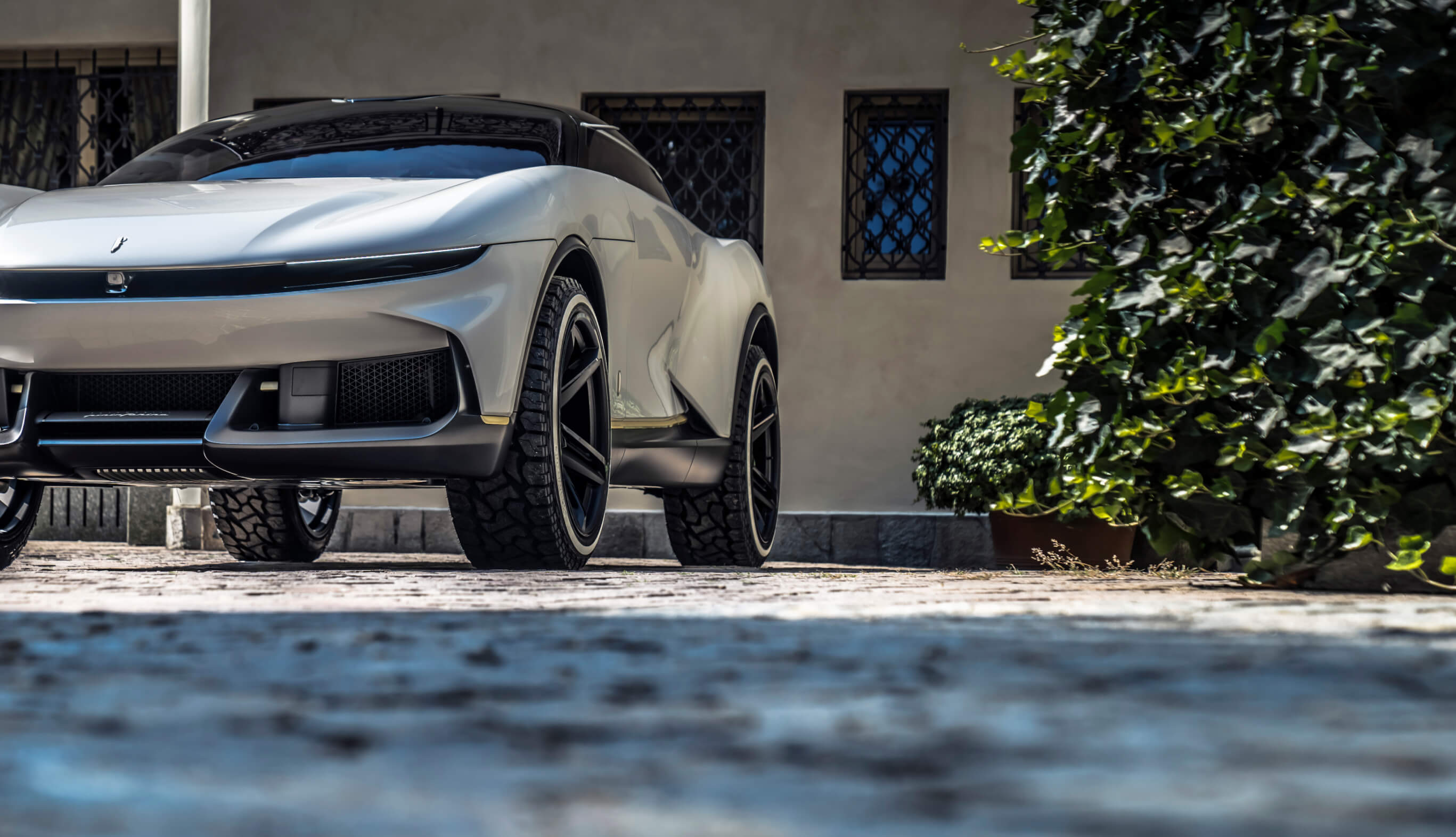 Automobili Pininfarina | Pura Vision: A striking image of the ‘electric ...